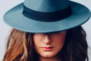 Magasin / fabriquant de chapeaux près de Billio (56420) : adresses ...